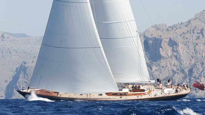 Edmiston sells 32.5m superyacht Bolero